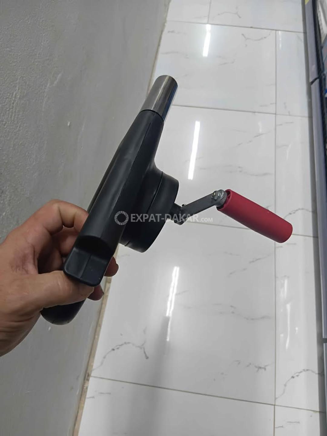 Souffleur à air pour barbecue ou fourneau - Dakar | Expat-Dakar