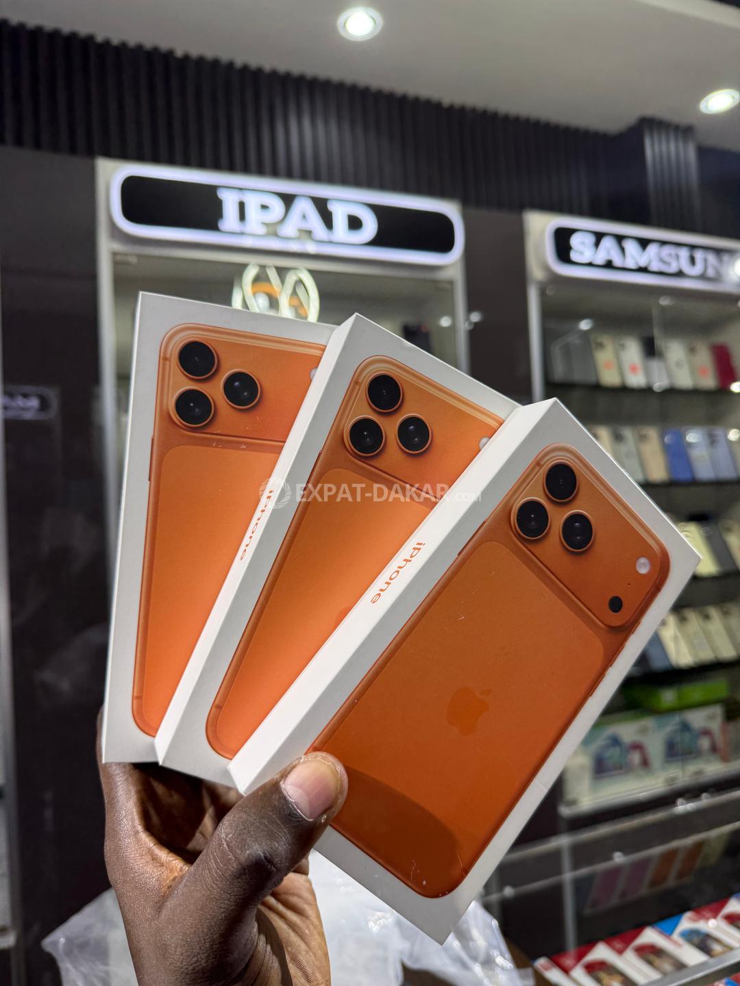 IPhone 17 Pro Max - Hann maristes | Expat-Dakar