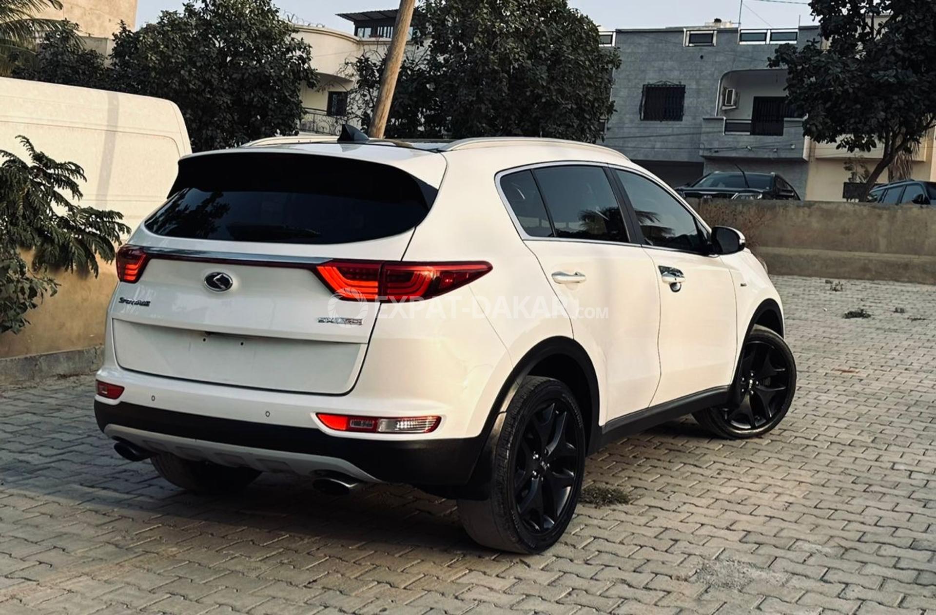KIA SPORTAGE 5X 2017 - Sacré-cœur | Expat-Dakar