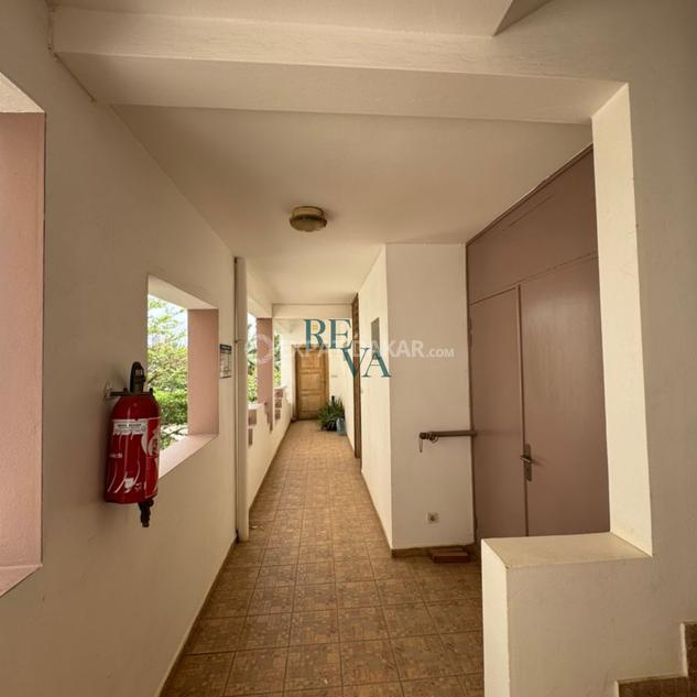 APPARTEMENT F2 À VENDRE AU POINT E - Point-e | Expat-Dakar
