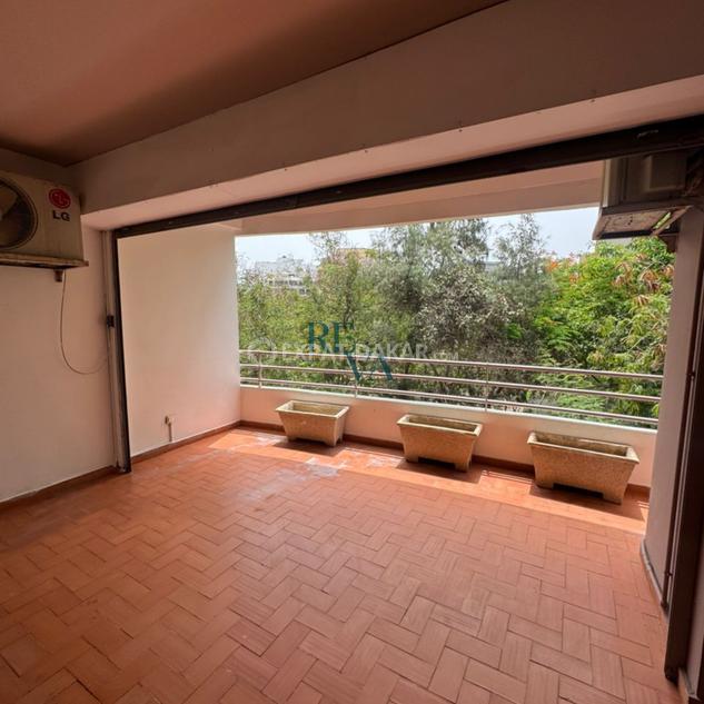 APPARTEMENT F2 À VENDRE AU POINT E - Point-e | Expat-Dakar