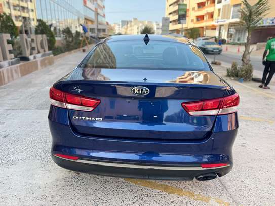 LOCATION KIA OPTIMA 2018 - BLEU MARINE - Liberte 5 | Expat-Dakar