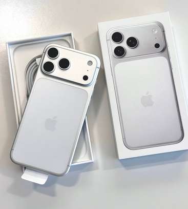 Iphone 17 Pro Max - Hann maristes | Expat-Dakar