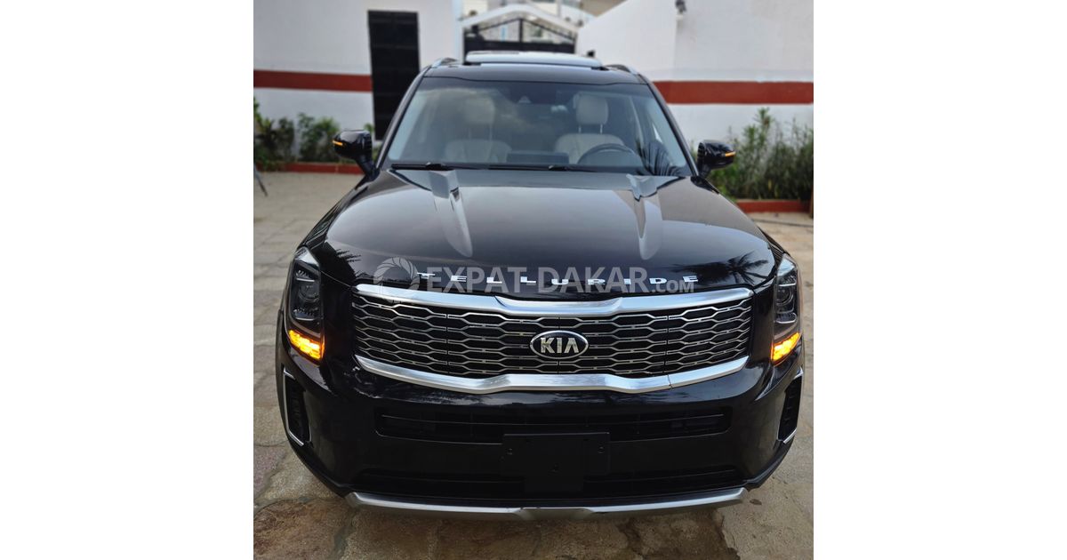 Kia Telluride SUV noir spacieux et puissant - Grand-Dakar | Expat-Dakar