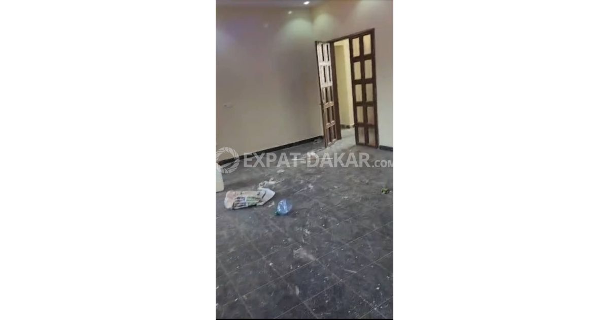Studio à louer au 1er étage à Baobab grand mbao - Mbao | Expat-Dakar