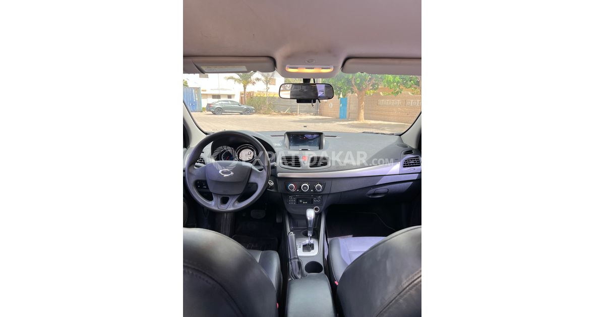 Renault Samsung sm3 2017 - Liberte 6 | Expat-Dakar