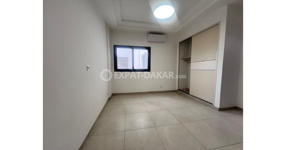 UN APPARTEMENT A LOUER AU POINT E - Point-e | Expat-Dakar