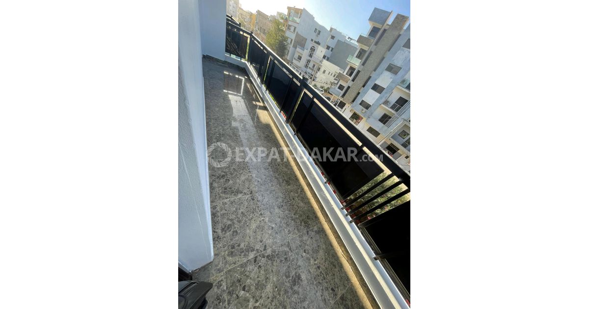 Appartement de 4chambres salon à Louer à Mamelles - Mamelles | Expat-Dakar