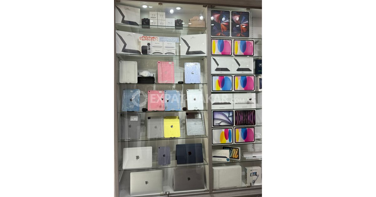 MacBook Air M3 - Point-e | Expat-Dakar