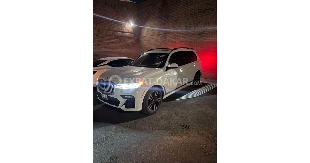 BMW x7 2022 - Almadies 2 | Expat-Dakar