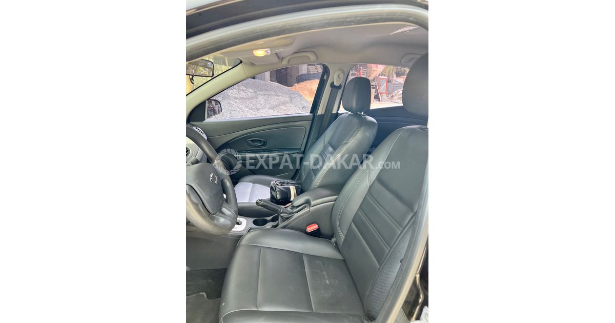 Renault Samsung sm3 2017 - Liberte 6 | Expat-Dakar