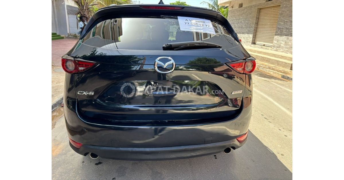 Mazda CX-5 2019 SUV noir spacieux et performant - Patte d‘oie | Expat-Dakar