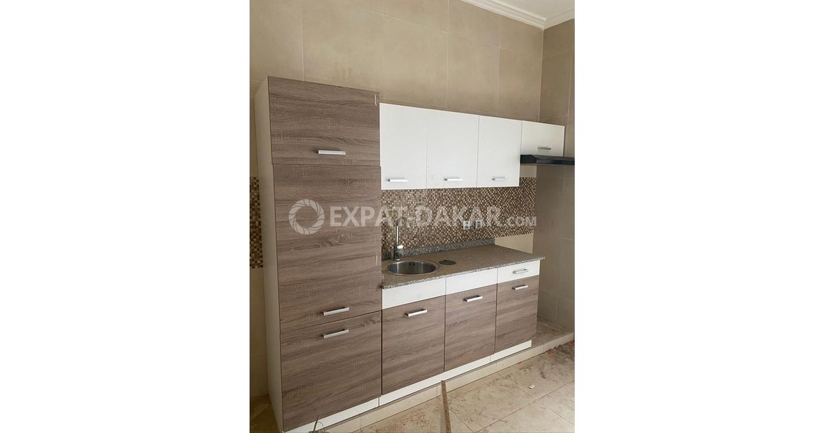 Joli Apt F4 à la cité ISRA 2 - Hann marinas | Expat-Dakar