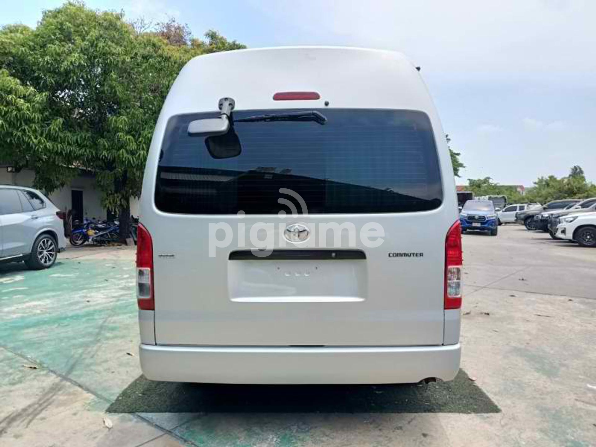 Toyota Hiace 9L Manual Diesel in Mombasa | PigiaMe