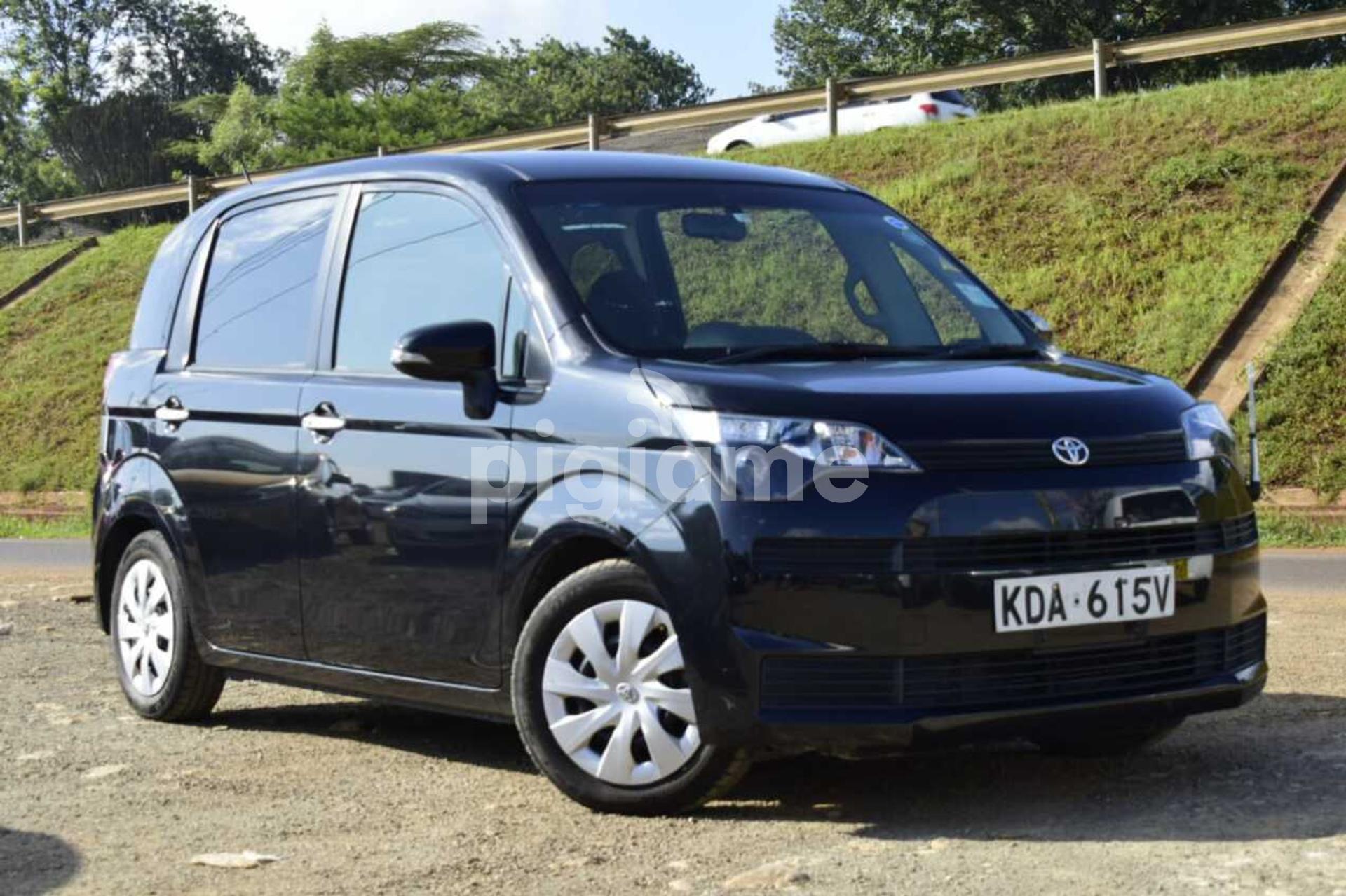 Toyota Spade | PigiaMe