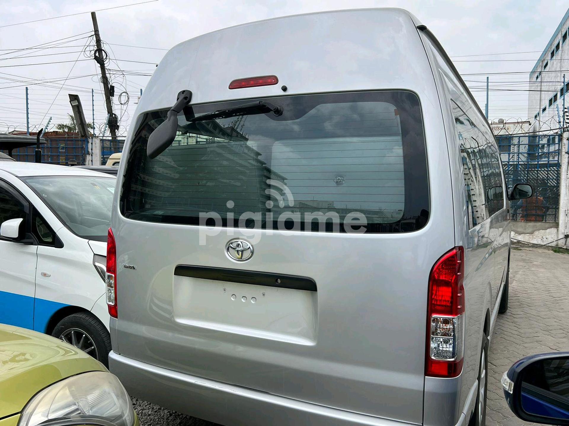 Toyota Hiace 9L 2016Model. in Mombasa | PigiaMe