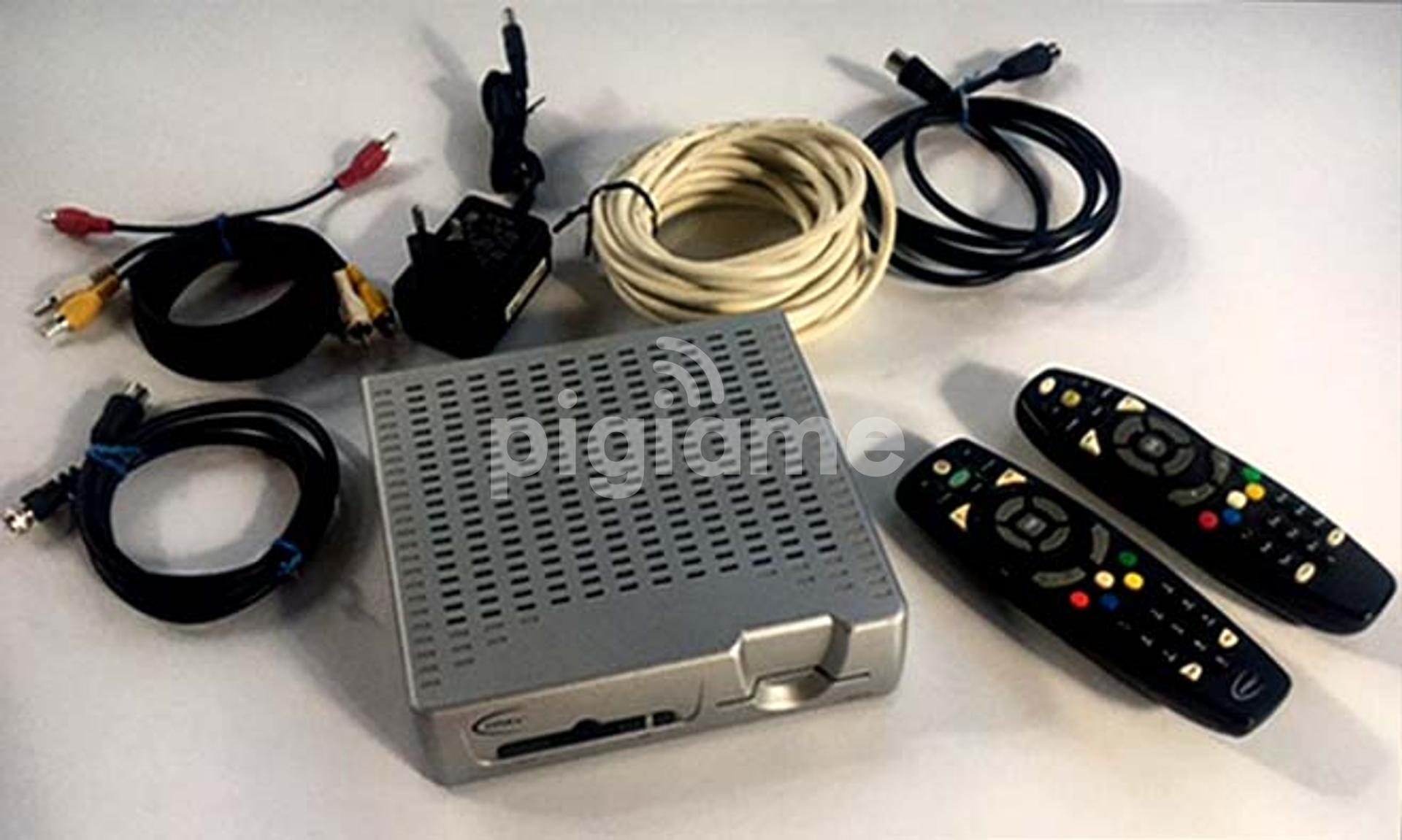 For Sale: Dstv Decoder Dsd 1131 Complete Set in Lavington | PigiaMe