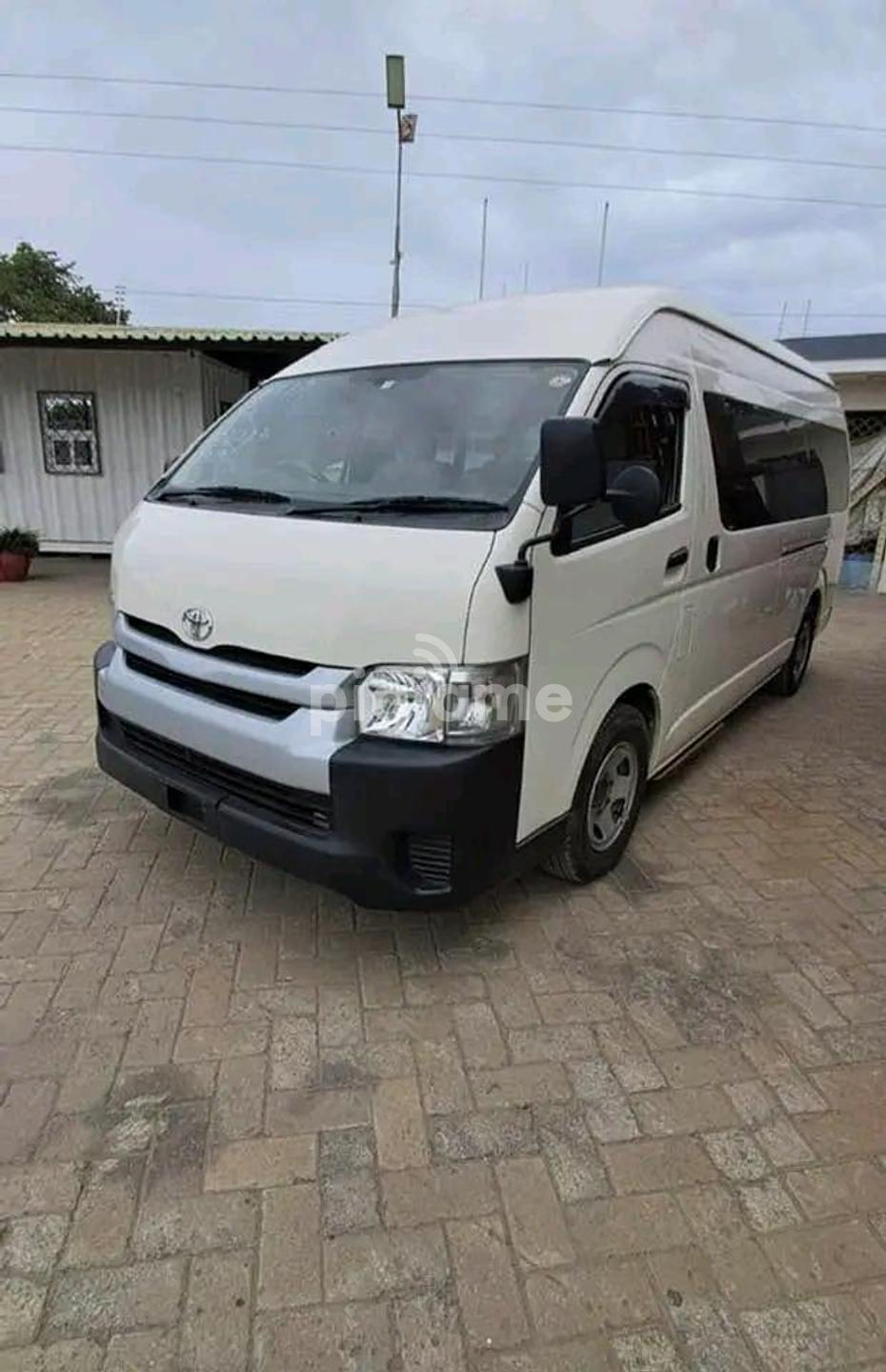 Toyota Hiace 9L Diesel Engine 2017 in Mombasa | PigiaMe