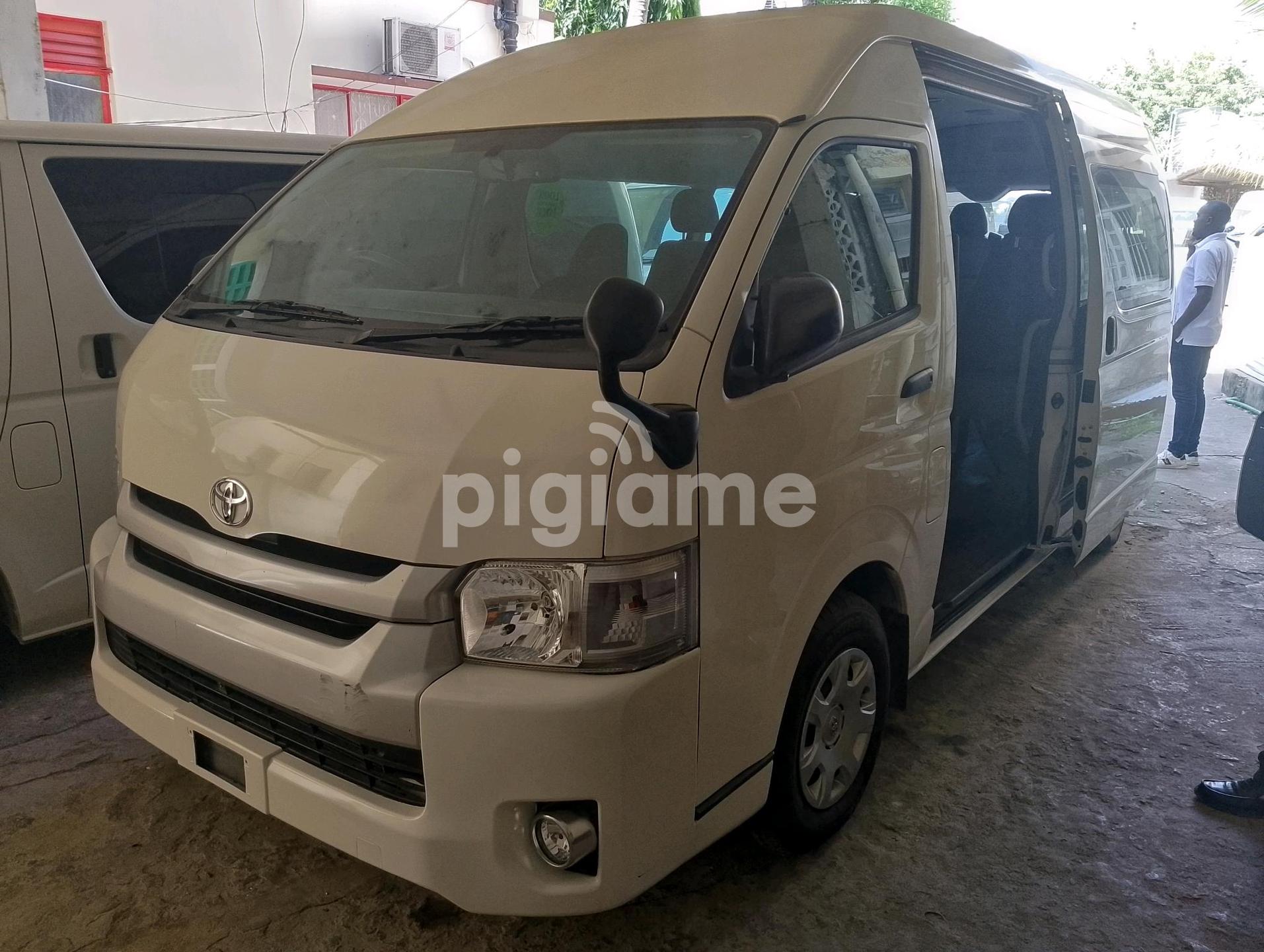 Toyota Hiace 9L 2017 in Mombasa | PigiaMe