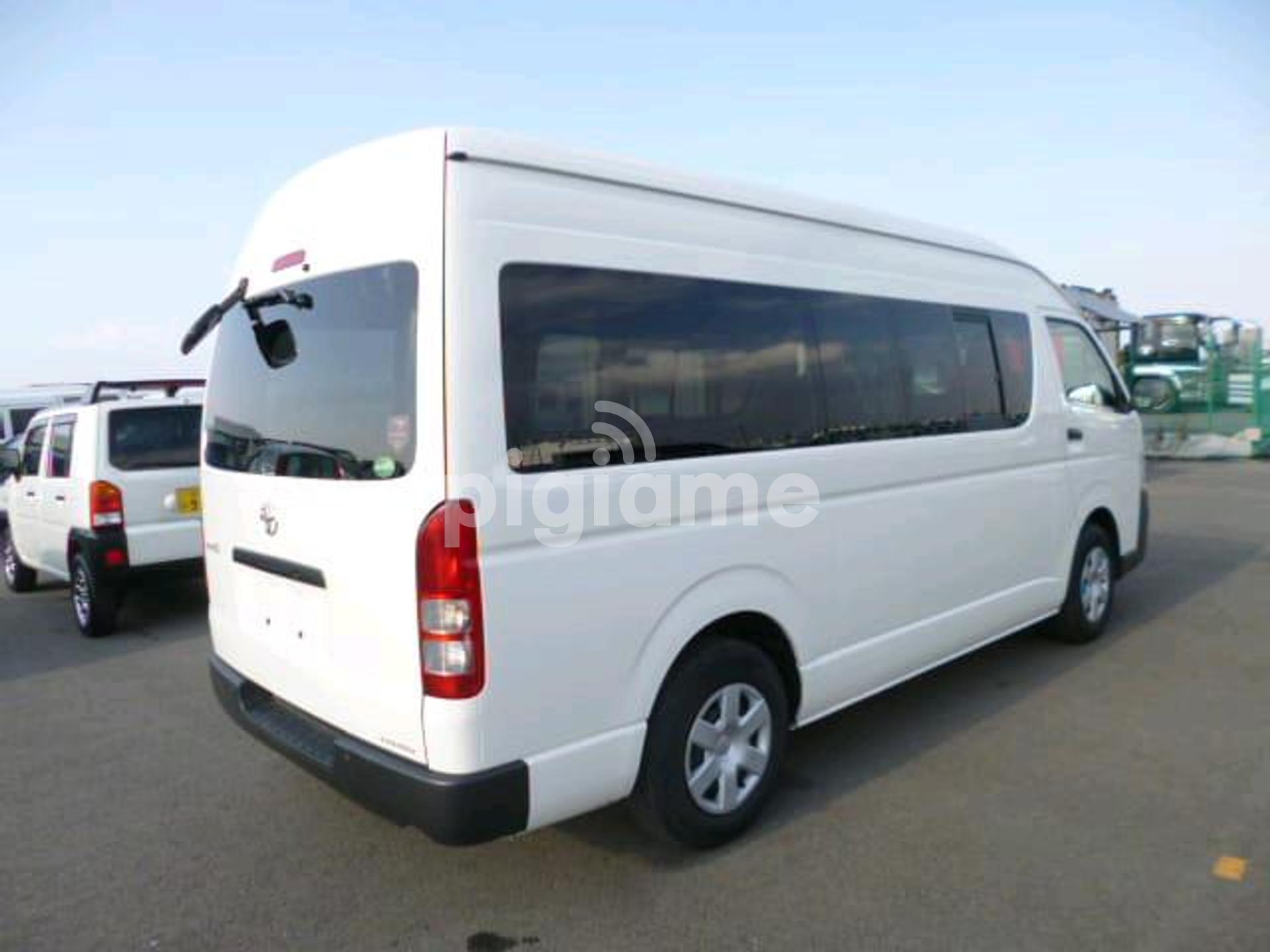Toyota Hiace 9L in Mombasa | PigiaMe