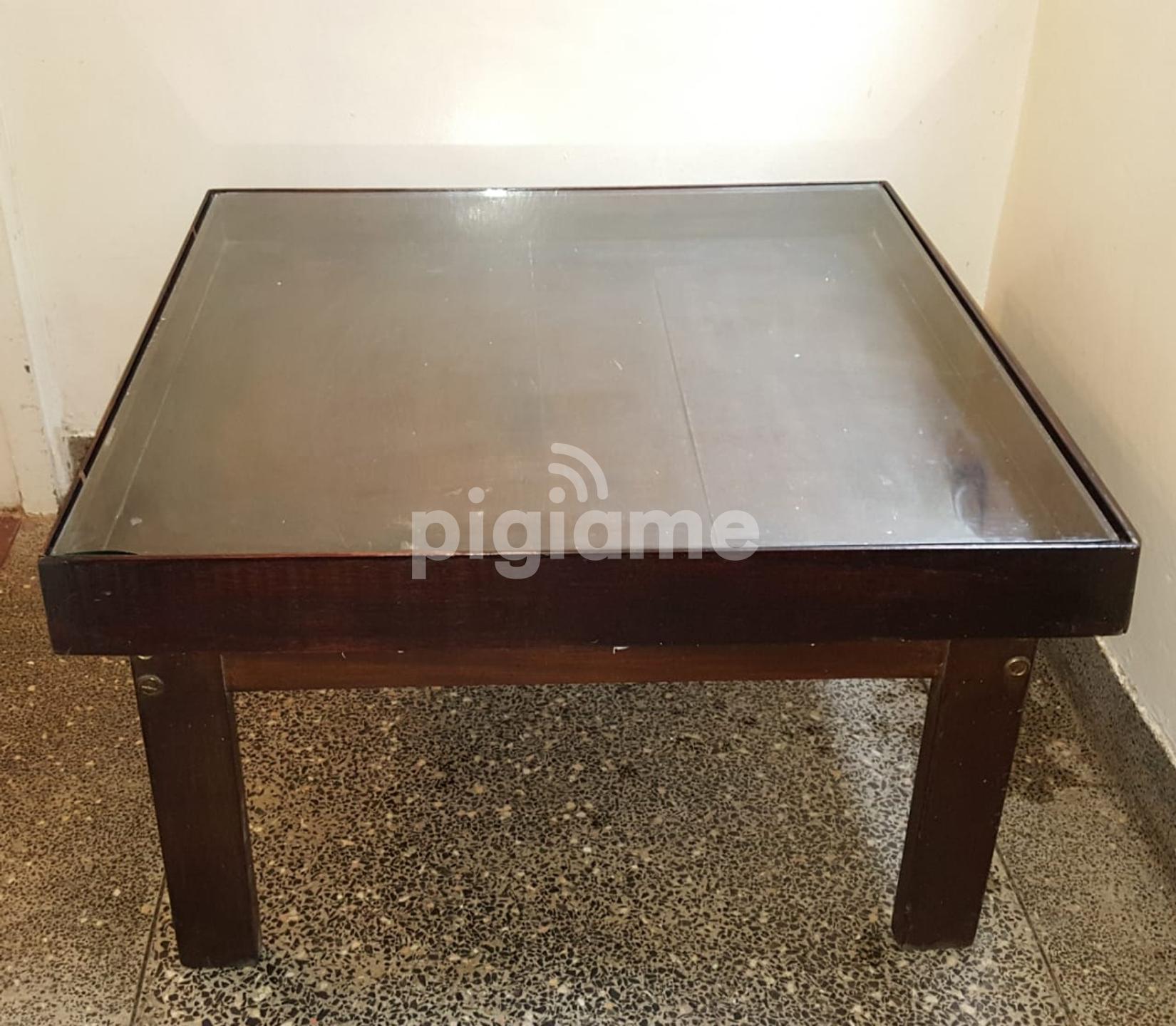 Table in Nairobi CBD | PigiaMe