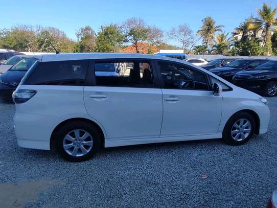 Toyota Wish New Model Fully Loaded in Mvita | PigiaMe