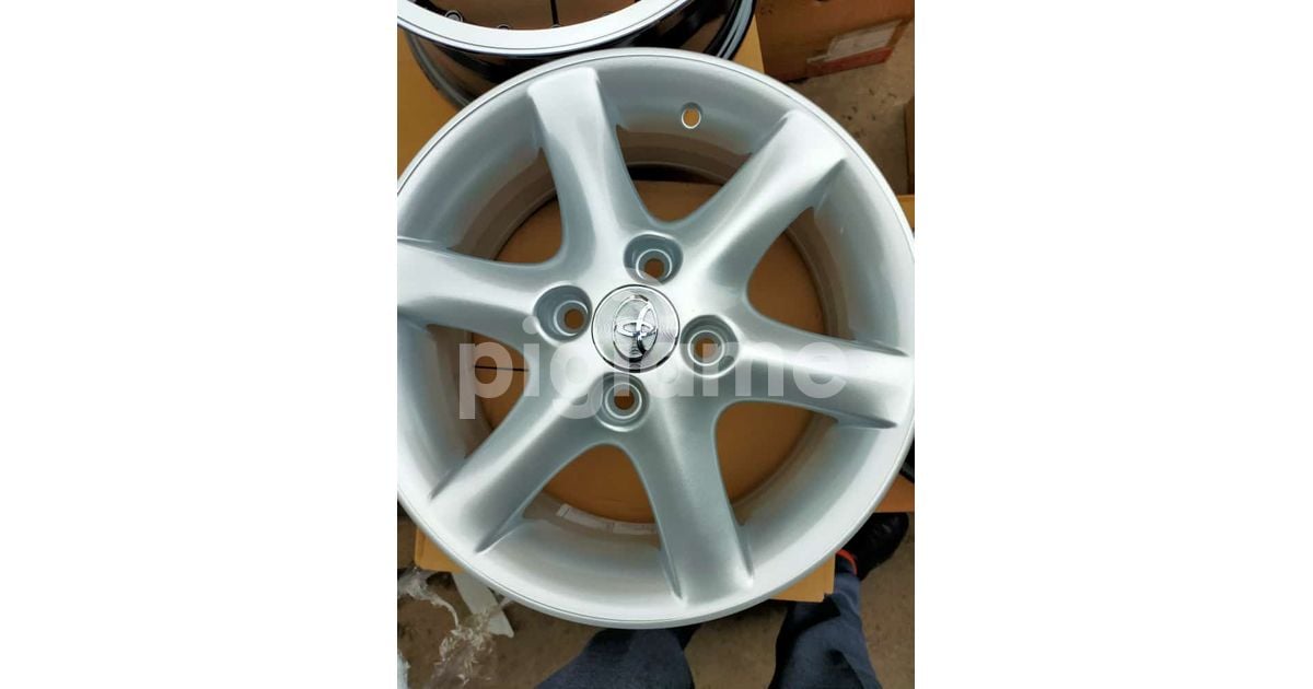 Toyota Vitz New Model 14 Inch Alloy Rims Brand New in Industrial Area ...