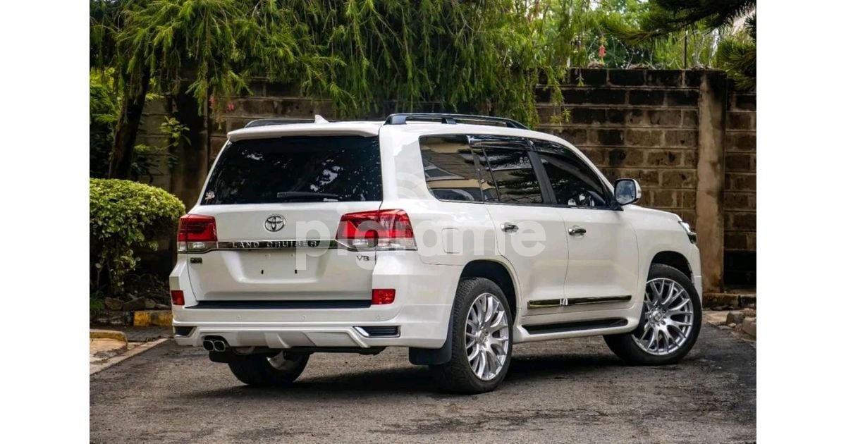 Land Cruiser V8 200 Series in Mombasa | PigiaMe