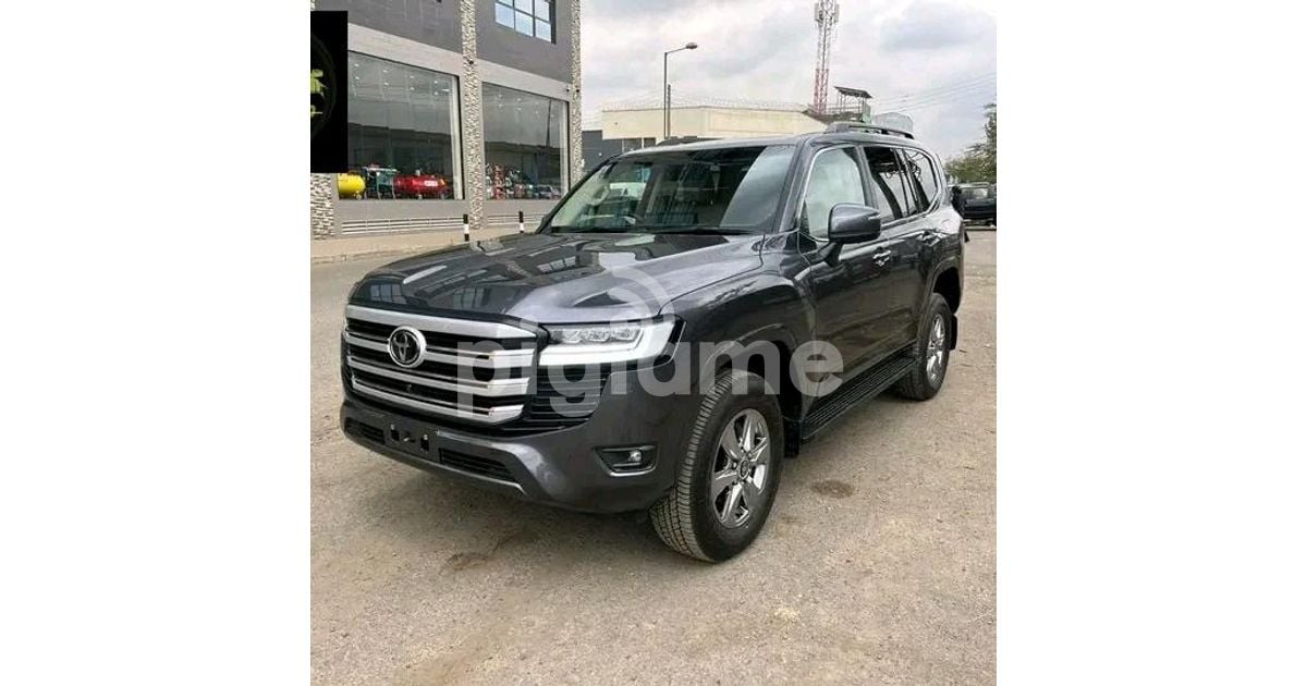 2022 Toyota Land Cruiser Zx V8 in Nairobi | PigiaMe