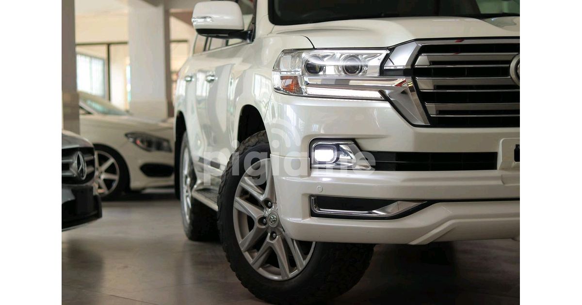 2017 Toyota Land Cruiser Zx V8 in Nairobi | PigiaMe