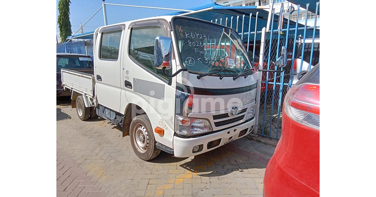 Toyota Dyna Double Cabin in Kizingo | PigiaMe