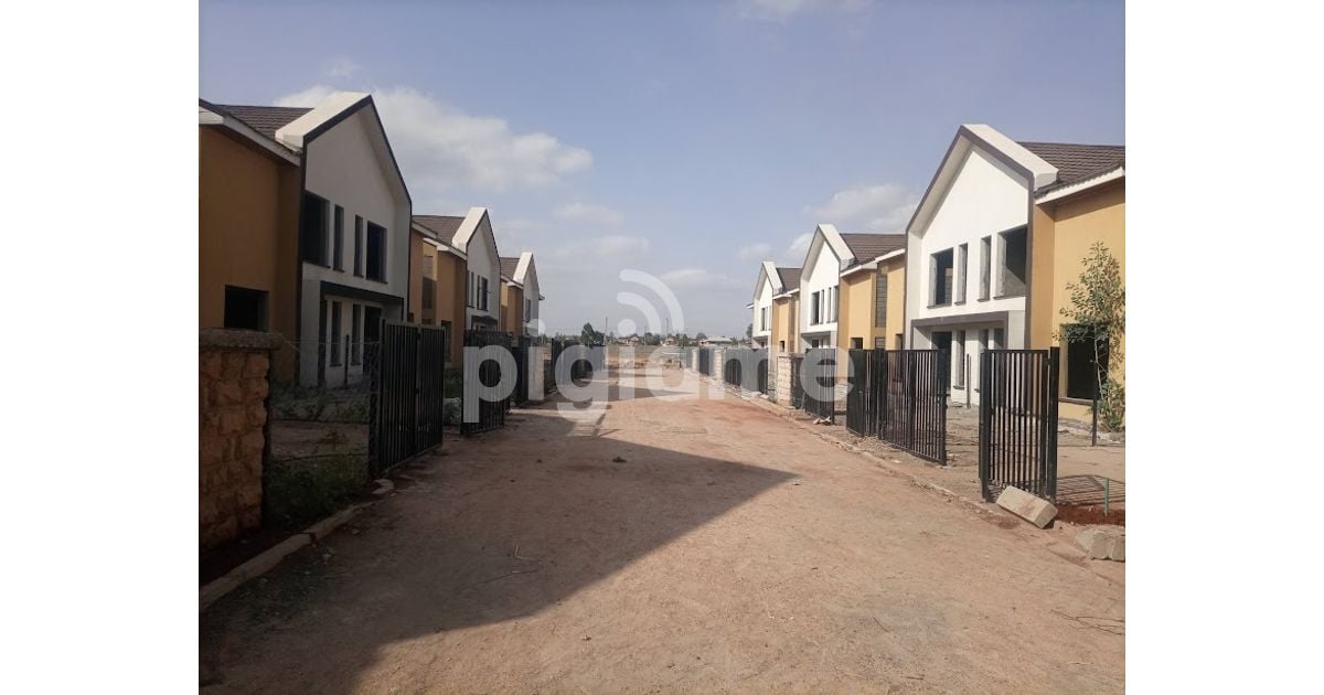 4 Bed House With En Suite At Katani Road in Syokimau | PigiaMe