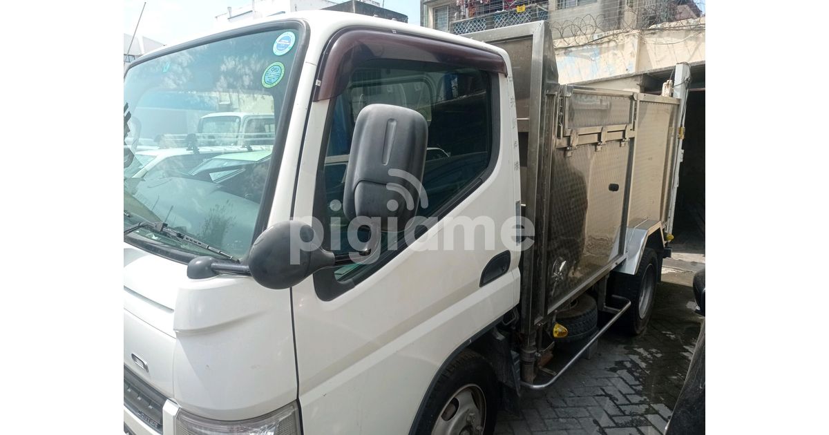 Fuso Canter With Front Leaf Springs in Ganjoni | PigiaMe