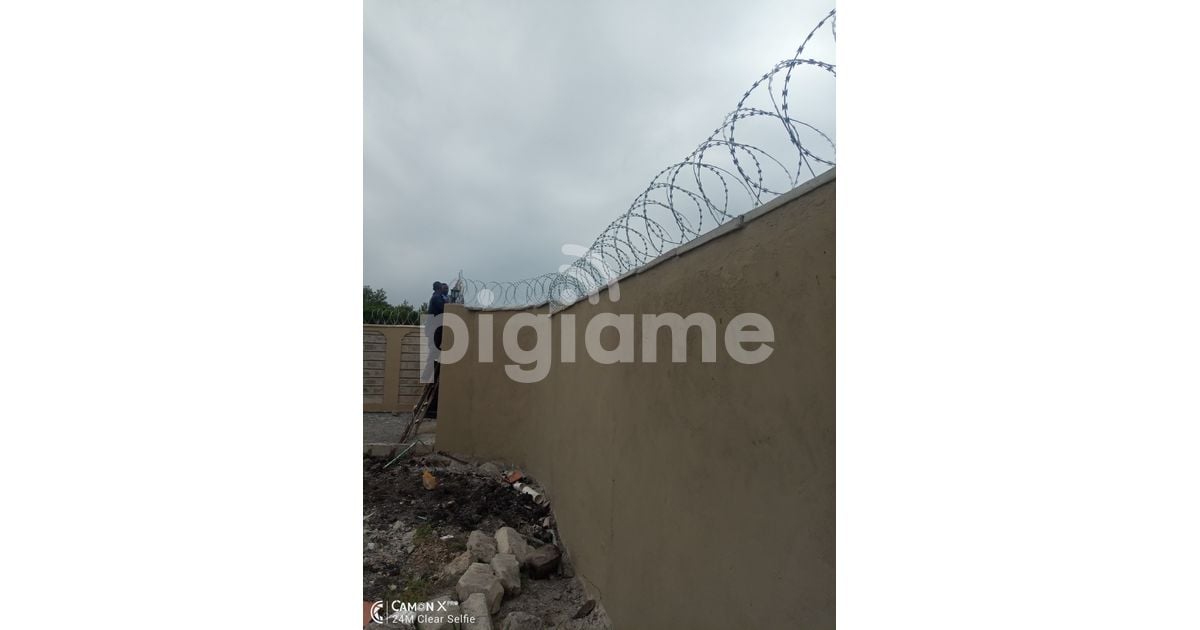 Wall Top Electric Fencing Installation In Kenya in Nairobi CBD | PigiaMe