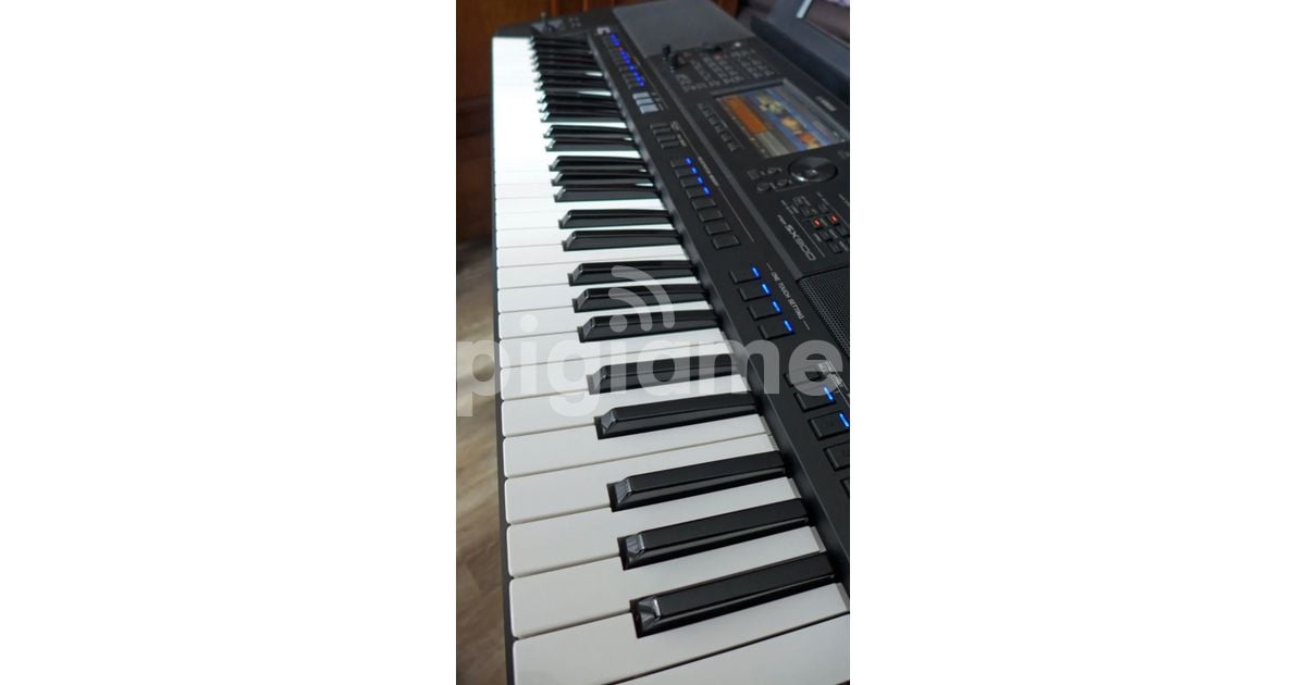 New Yamaha Keyboard Psr-Sx900 in Allsops | PigiaMe