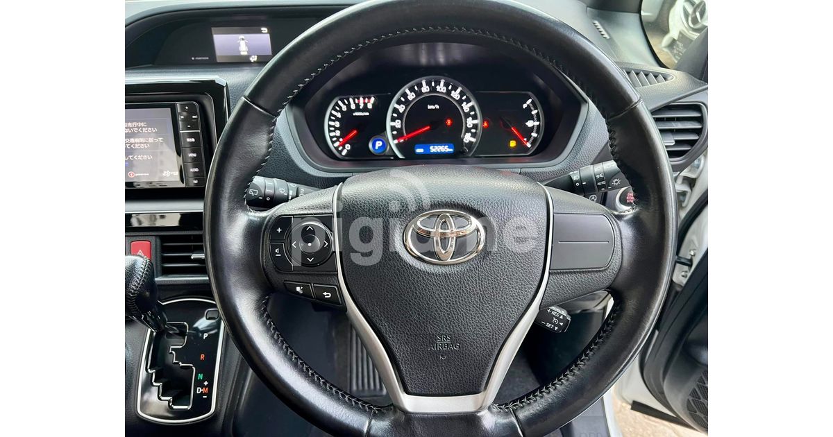 Toyota Voxy New Shape in Nairobi | PigiaMe