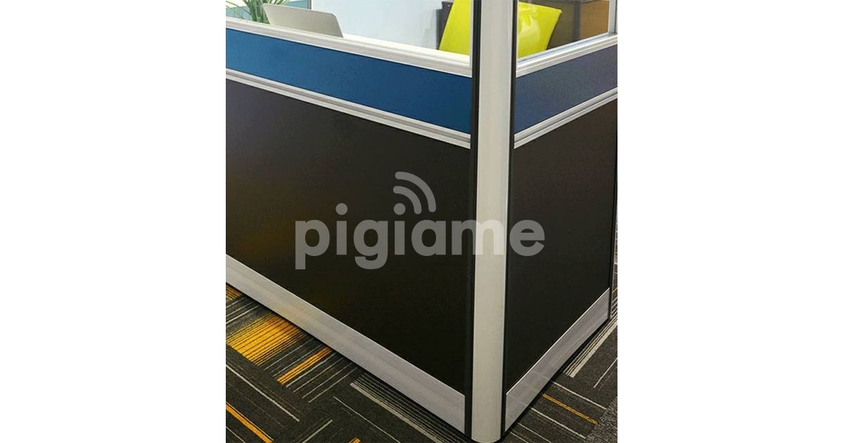 Office Workstation: 4-Person Layout Working Station in Nairobi West ...