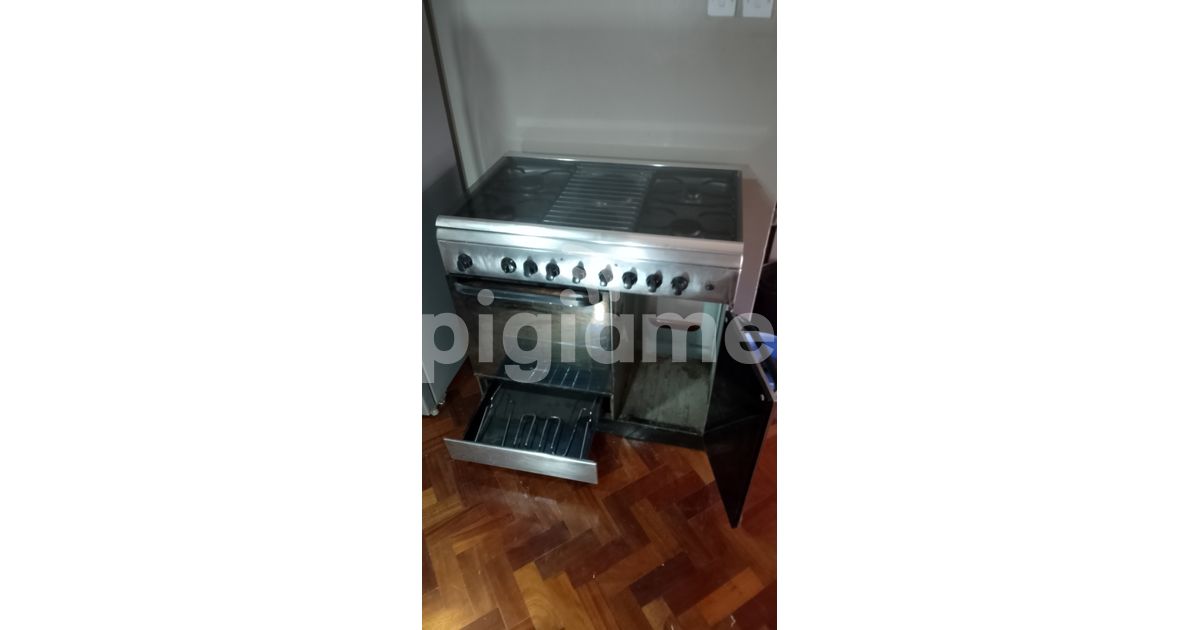 Ariston Cooker Gas + Electric + Oven in Karen | PigiaMe