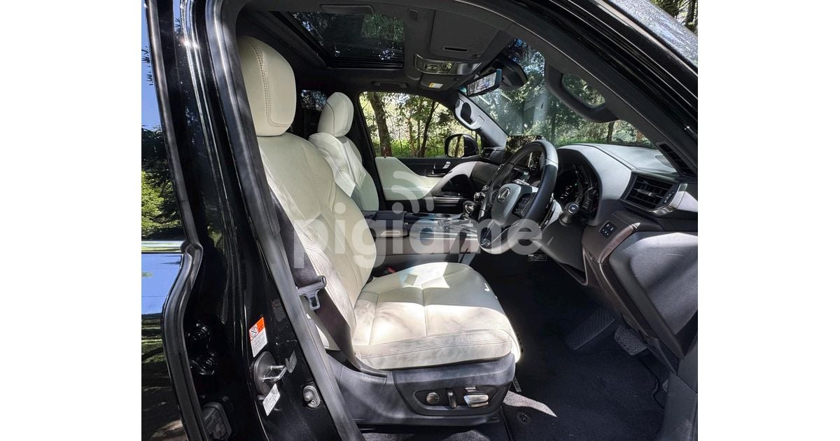 Lexus Lx 600 Black Suv Luxury Off-Road in Nairobi | PigiaMe