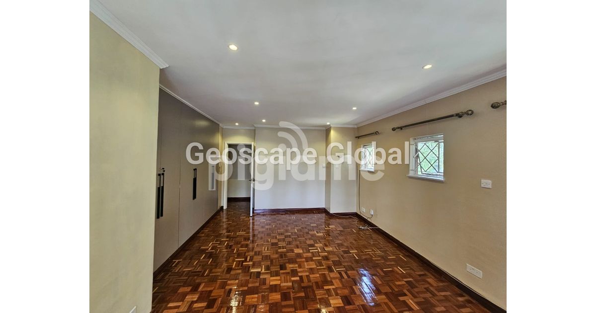 4 Bed House With En Suite In Gigiri in Gigiri | PigiaMe