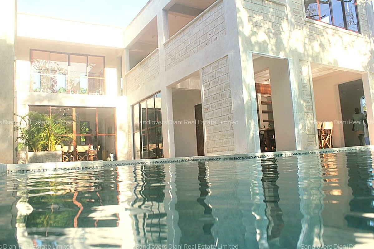 4 Bed Villa with En Suite in Diani | BuyRentKenya
