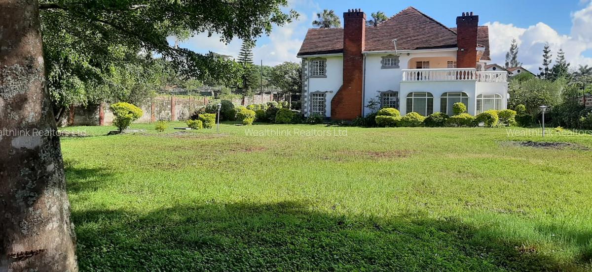 Commercial Property with Service Charge Included at Lavington ...