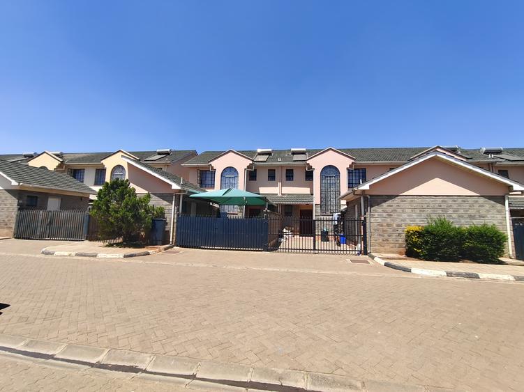 3 Bed House with Staff Quarters in Donholm | BuyRentKenya