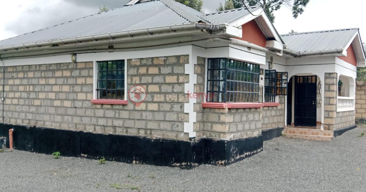 4 Bed House with En Suite at Matasia | BuyRentKenya