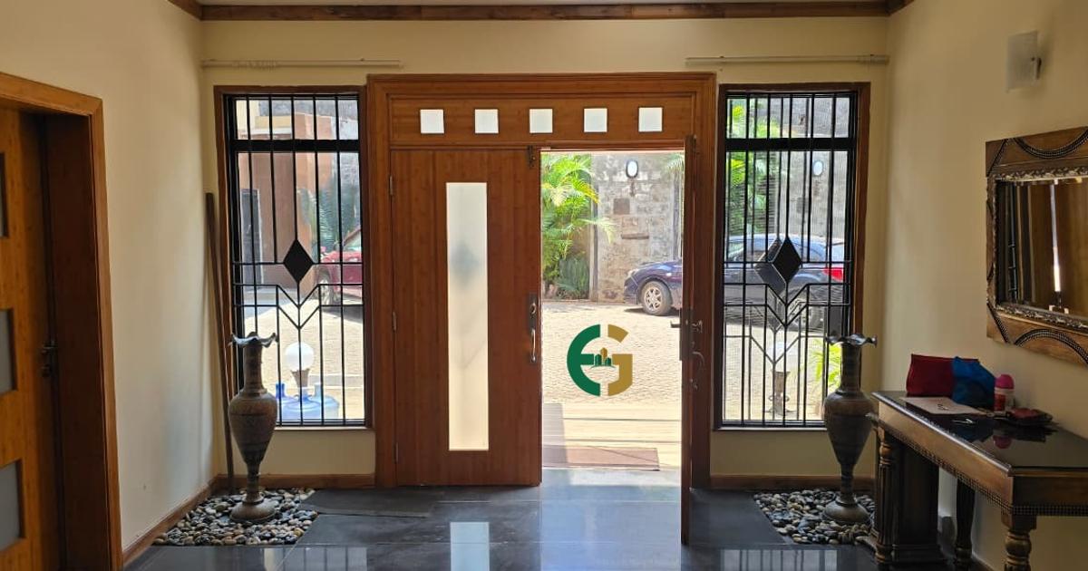 5 Bed House with En Suite in Kyuna | BuyRentKenya