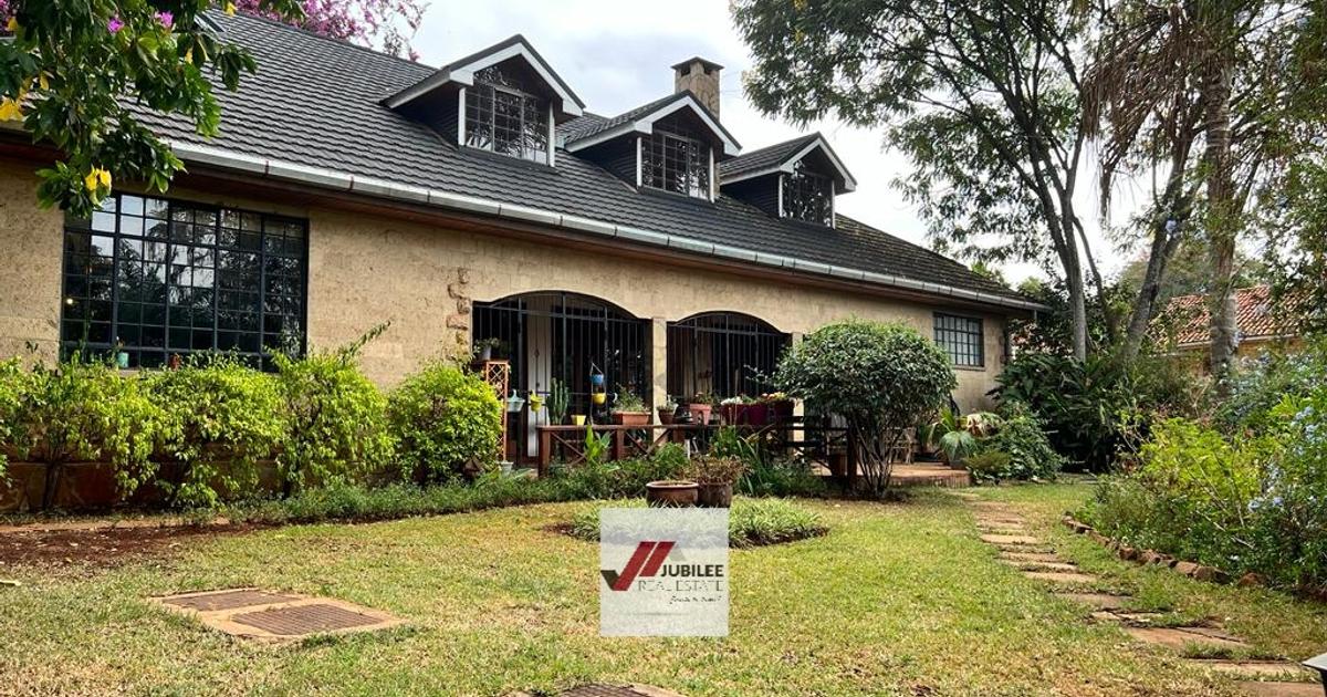 4 Bed House with En Suite in Loresho | BuyRentKenya