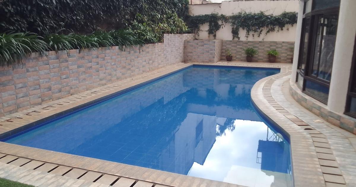 2 Bed Apartment with En Suite in Rhapta Road | BuyRentKenya
