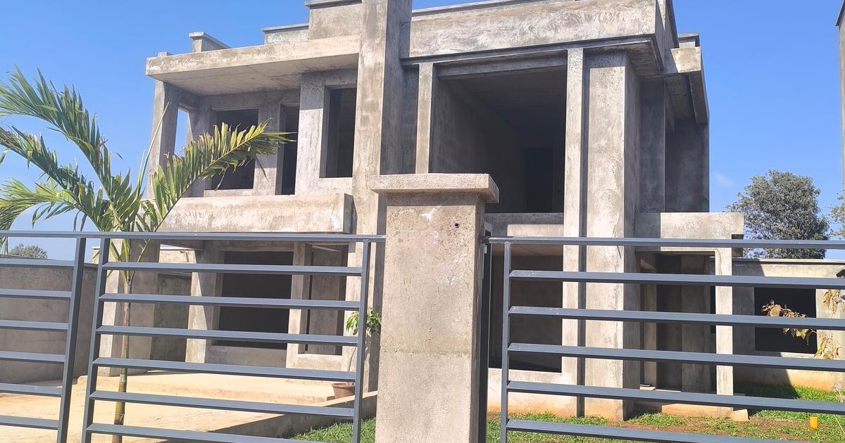 4 Bed House with En Suite at Muhuri Road | BuyRentKenya