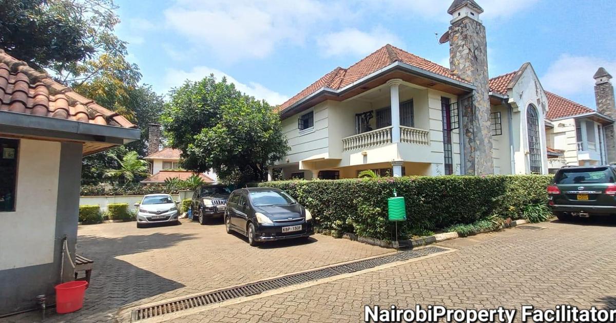 4 Bed Townhouse with En Suite at Lavington Green | BuyRentKenya