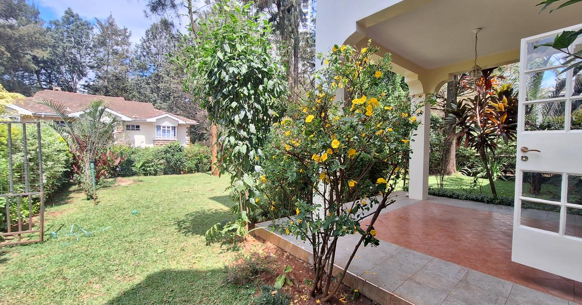 4 Bed Townhouse with En Suite at Mugumo Road | BuyRentKenya